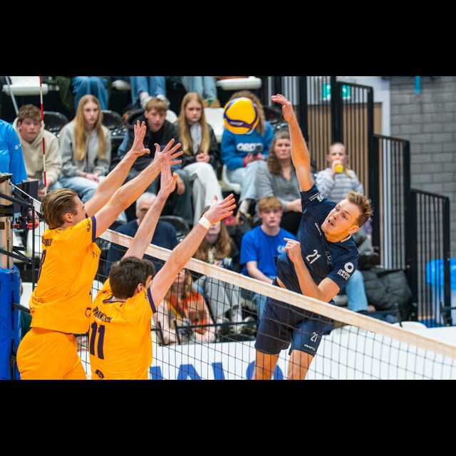 Orion laat niks heel van Dynamo in beker, halve finalisten bekend ...